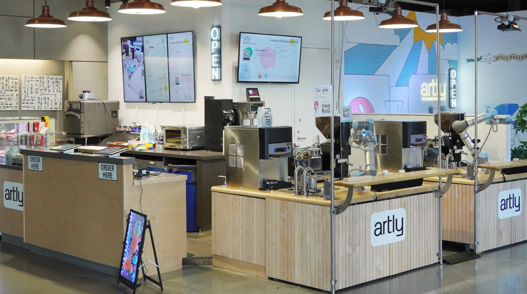 Hill7 Concept Store – Artly Robot Coffee